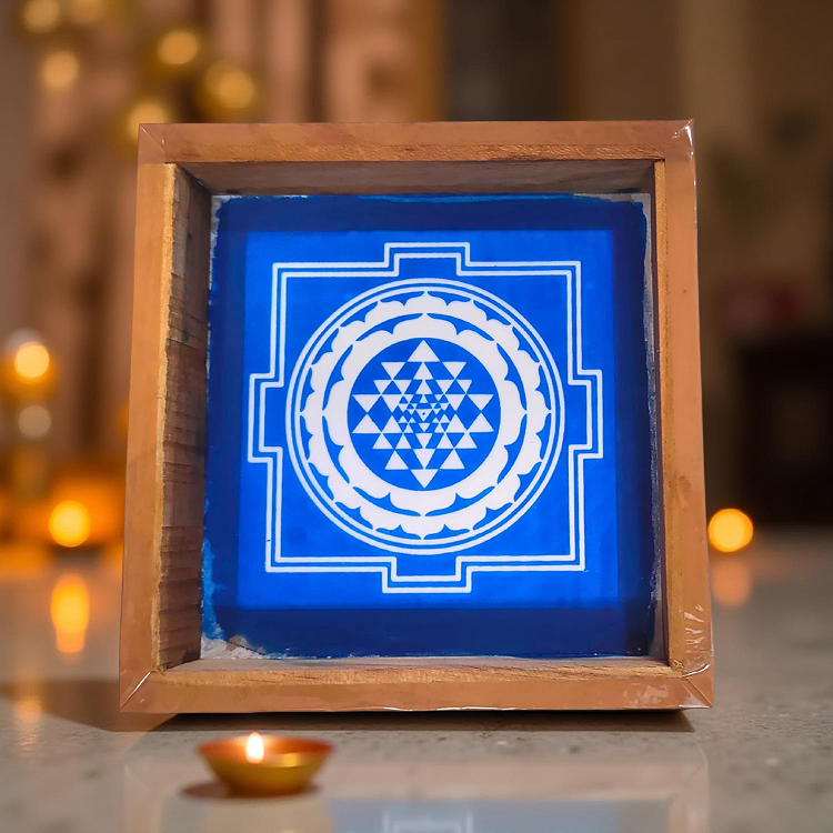 Sri Yantra Kolam Stencil | Rangoli